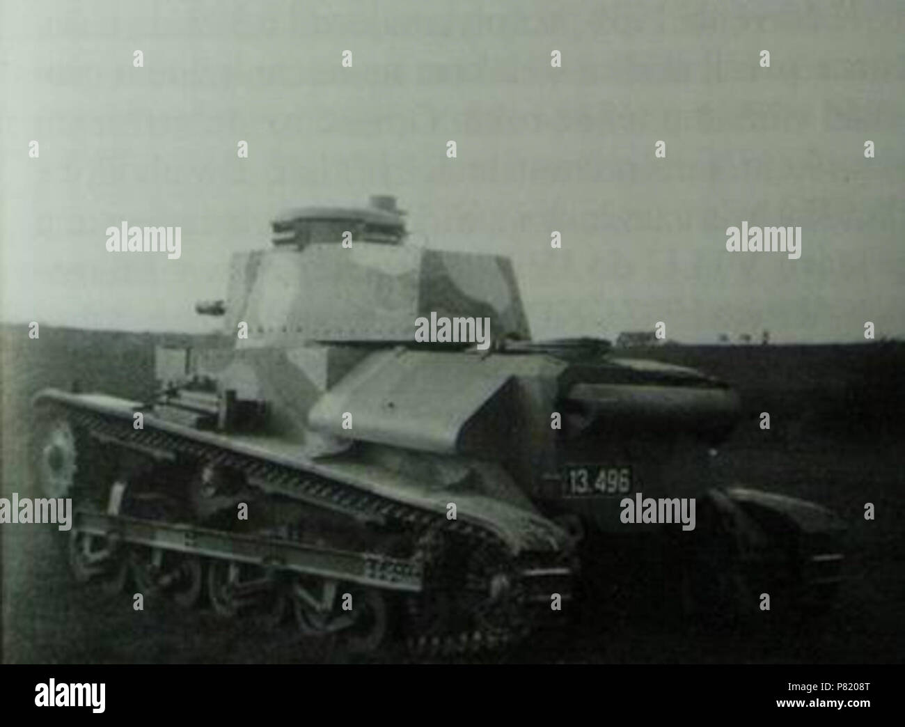 Armored battle tank hi-res stock photography and images - Alamy