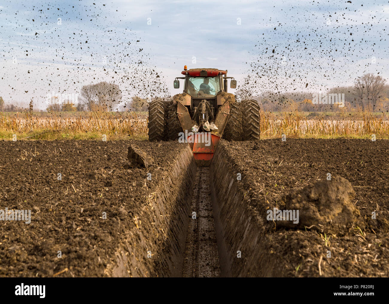 Arable soil construction hi-res stock photography and images - Alamy