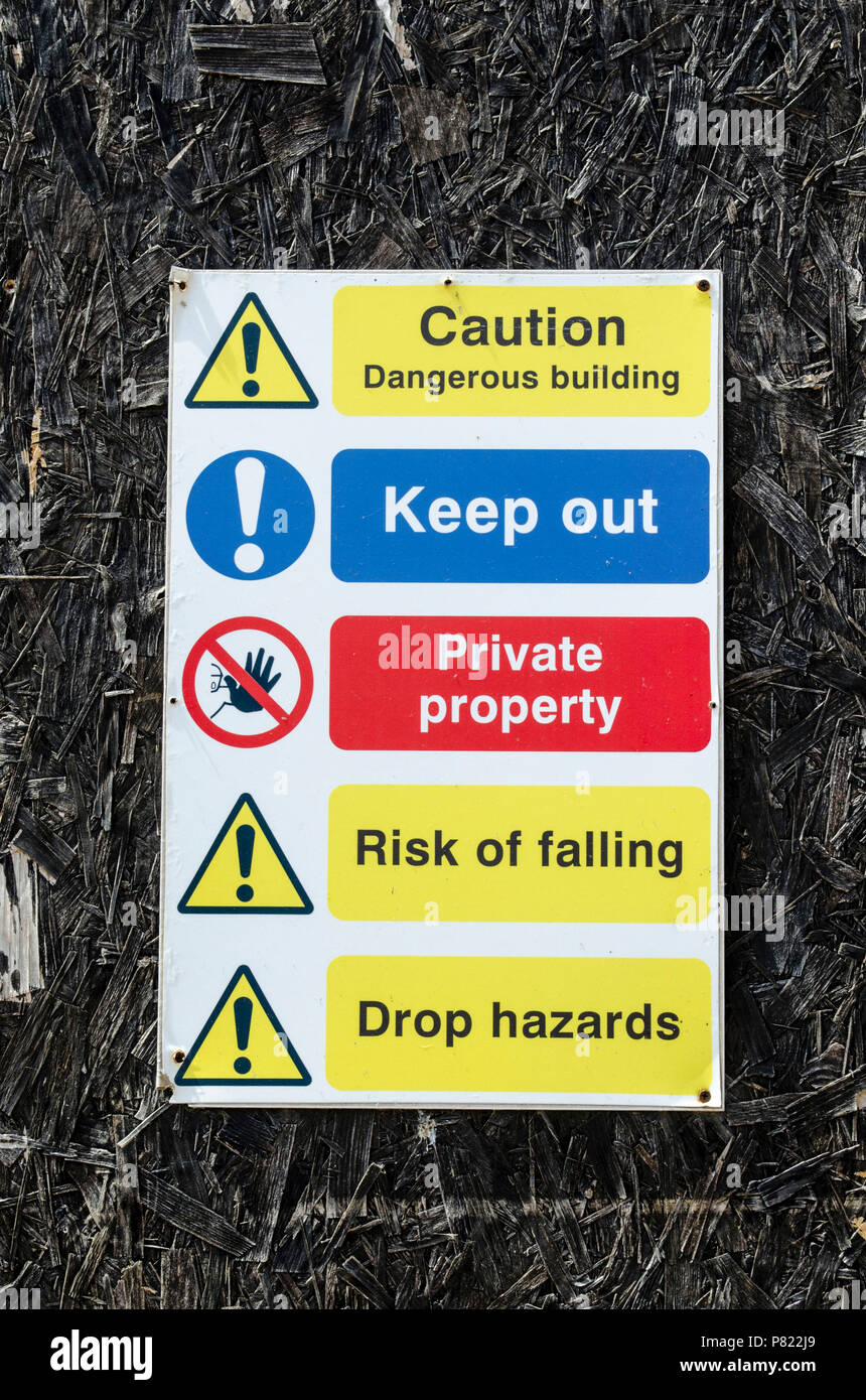 Dangererous building hi-res stock photography and images - Alamy