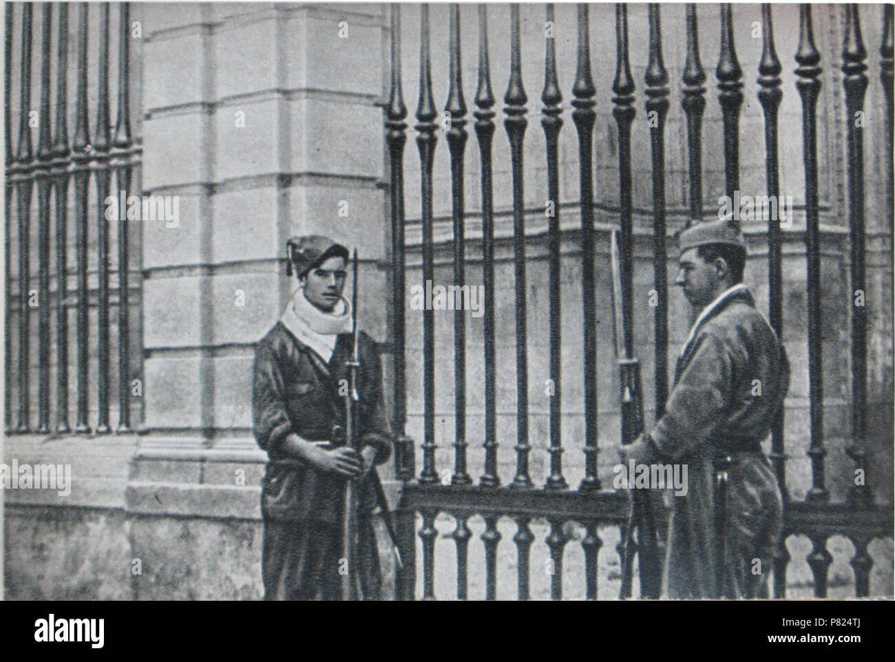 425 Кольцов Часовые 1936 Stock Photo - Alamy