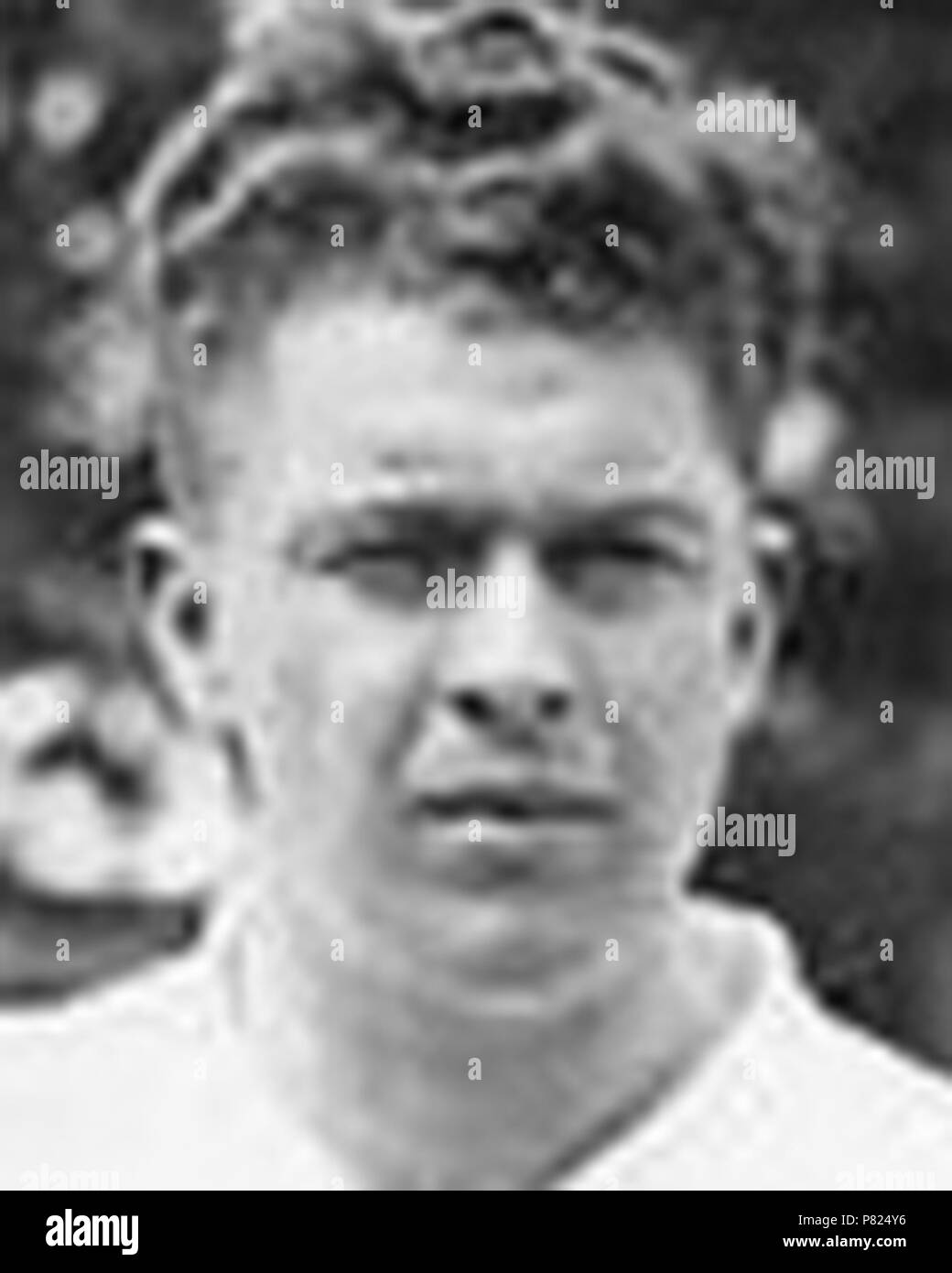 English: French footballer Français : Footballeur français . 7 May 1933 ...
