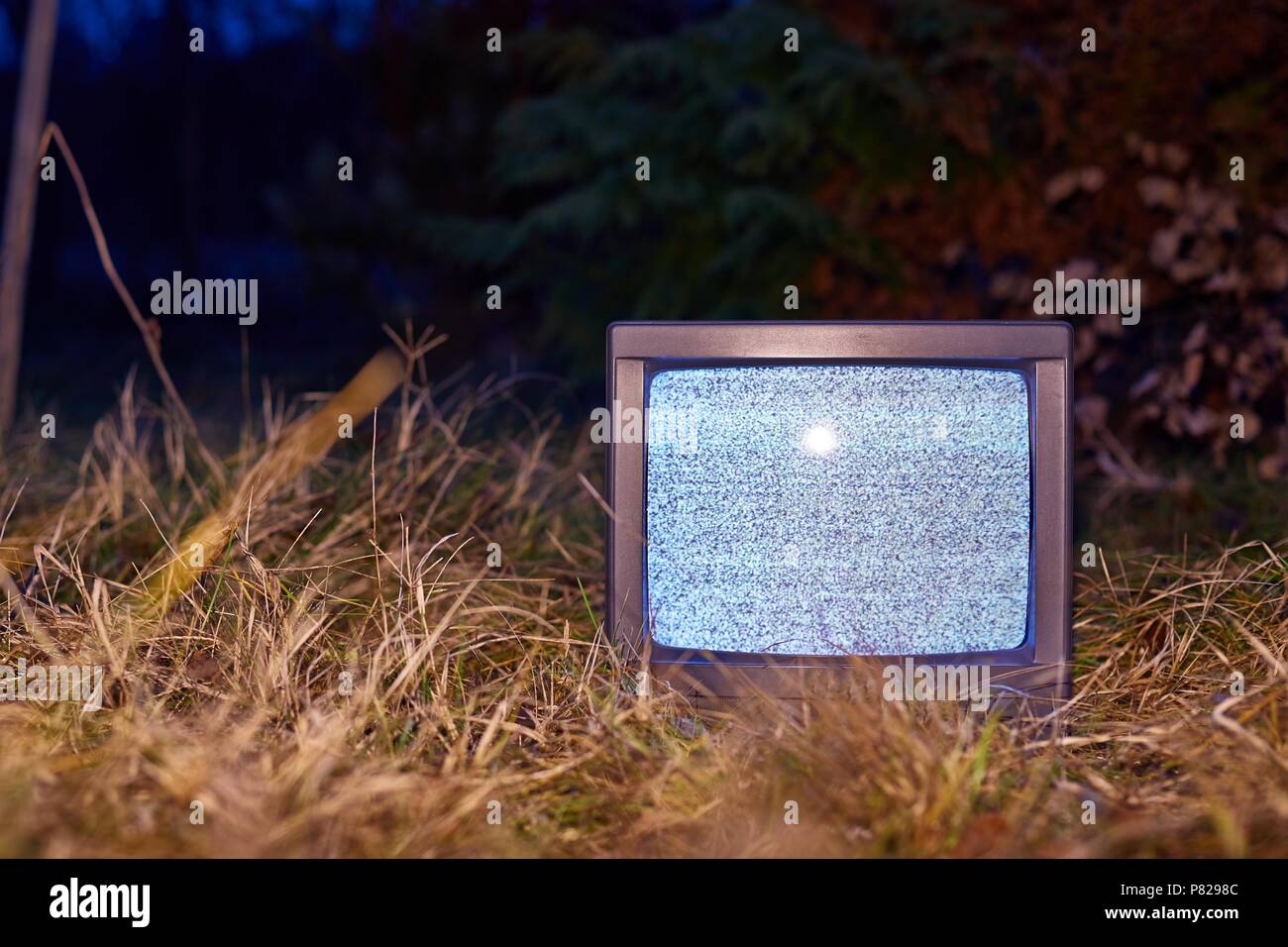 Analogue tv television sets hi-res stock photography and images - Alamy