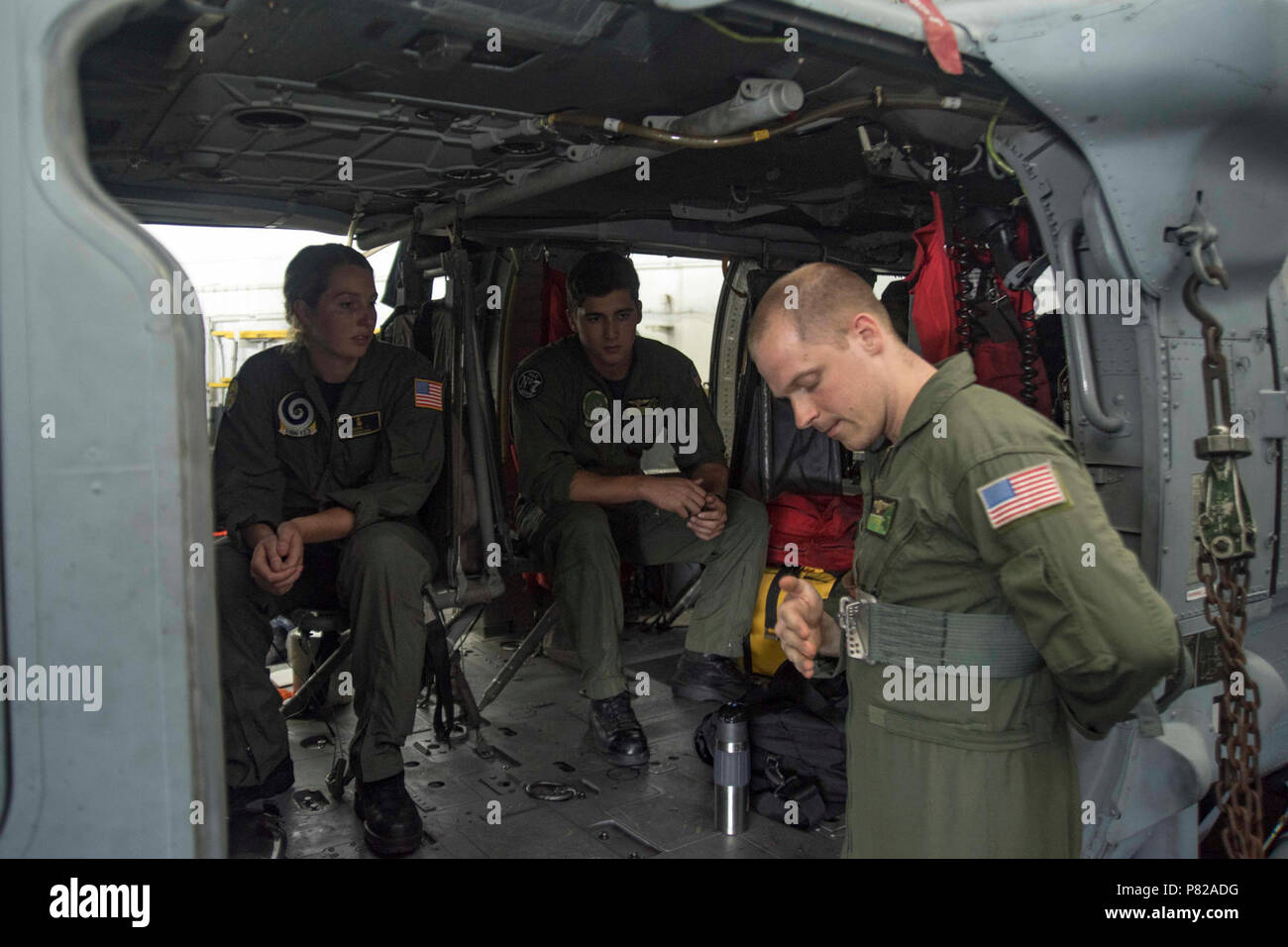 OCEAN (June 4, 2016) - Naval Aircrewman (Helicopter) 1st Class David ...