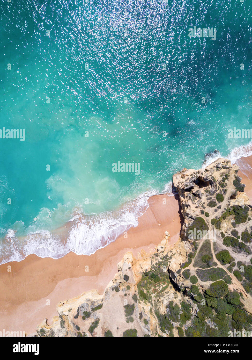 Top view ocean coastline sandy hi-res stock photography and images - Alamy