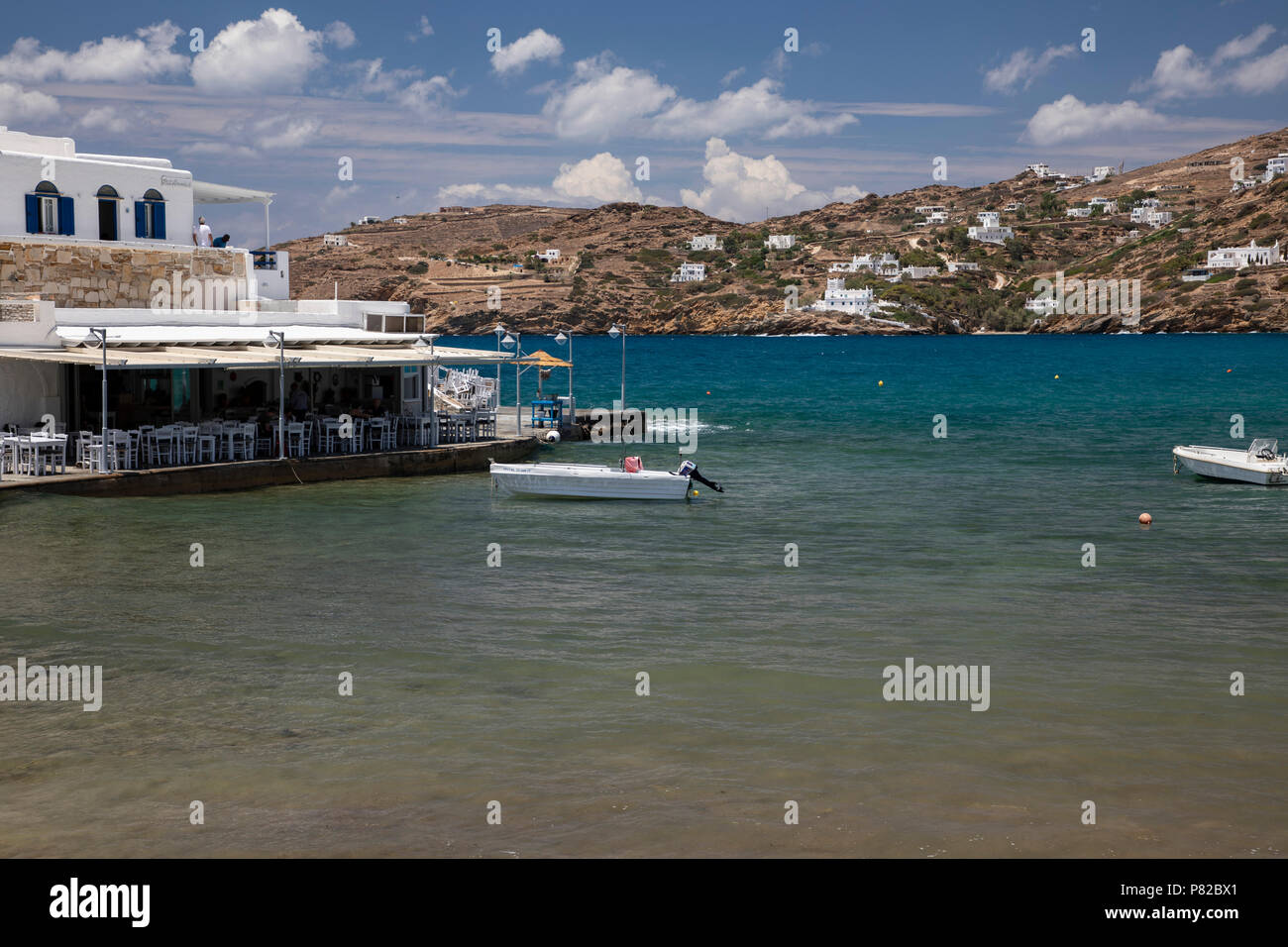 Ios greece party hi-res stock photography and images - Alamy