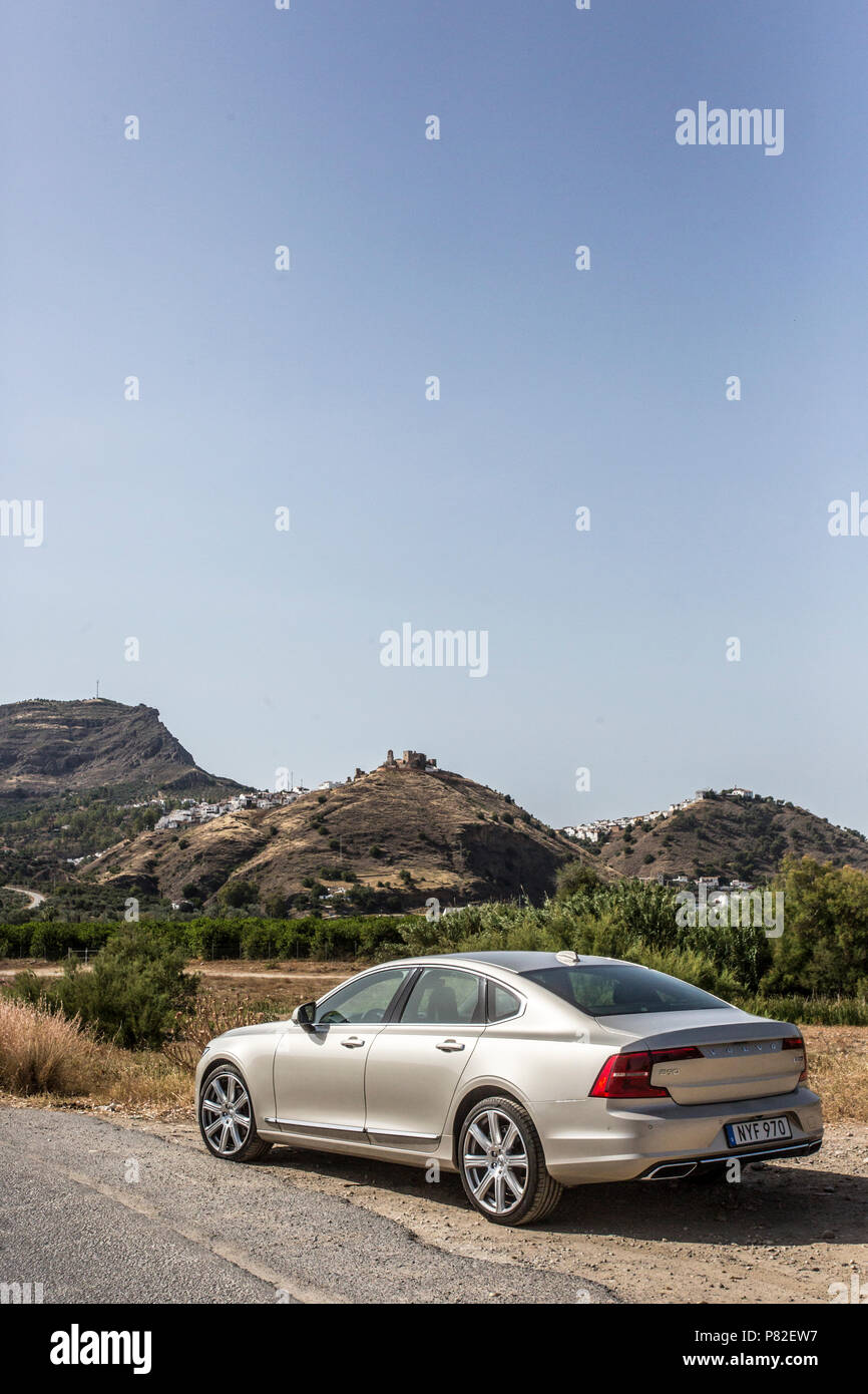 Volvo sedan blue hi-res stock photography and images - Alamy