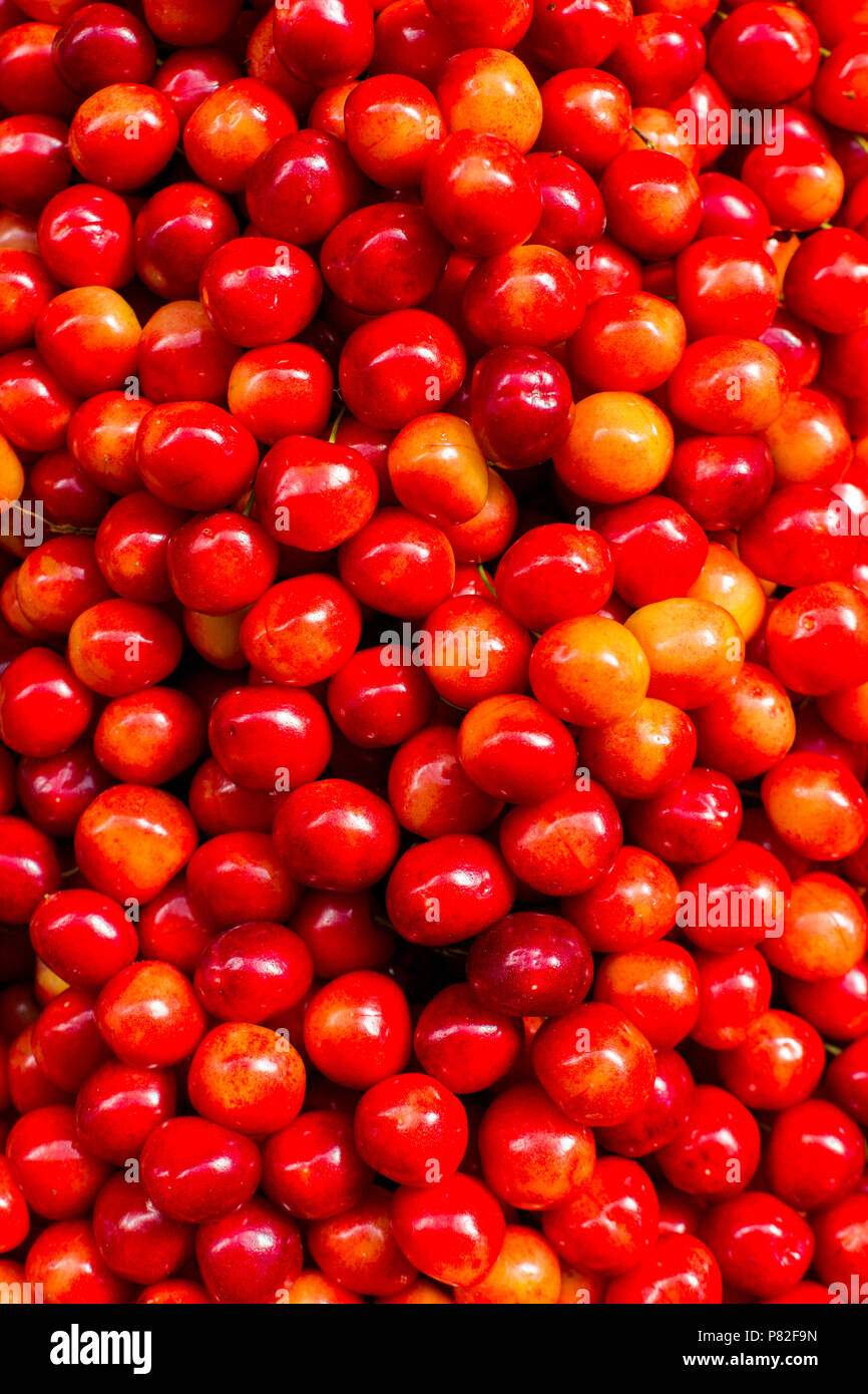 Cartoon cherry symbol hi-res stock photography and images - Alamy