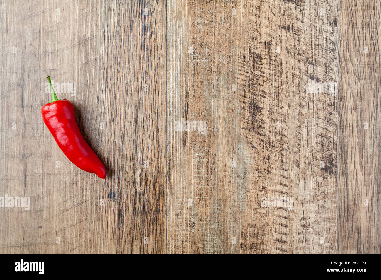 Single chilli hi-res stock photography and images - Alamy