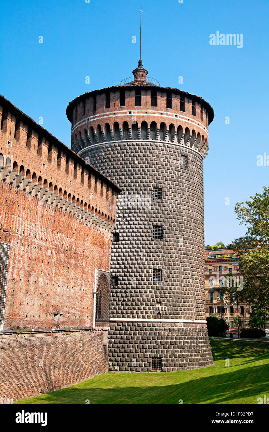 Clocktower milan hi-res stock photography and images - Alamy