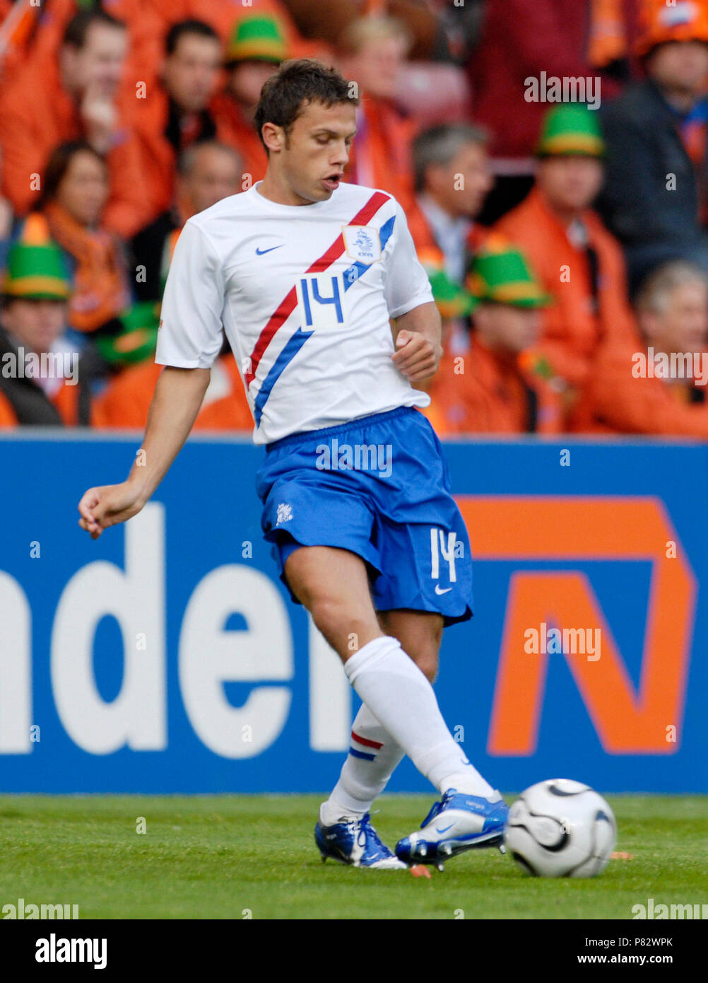 John heitinga hi-res stock photography and images - Alamy