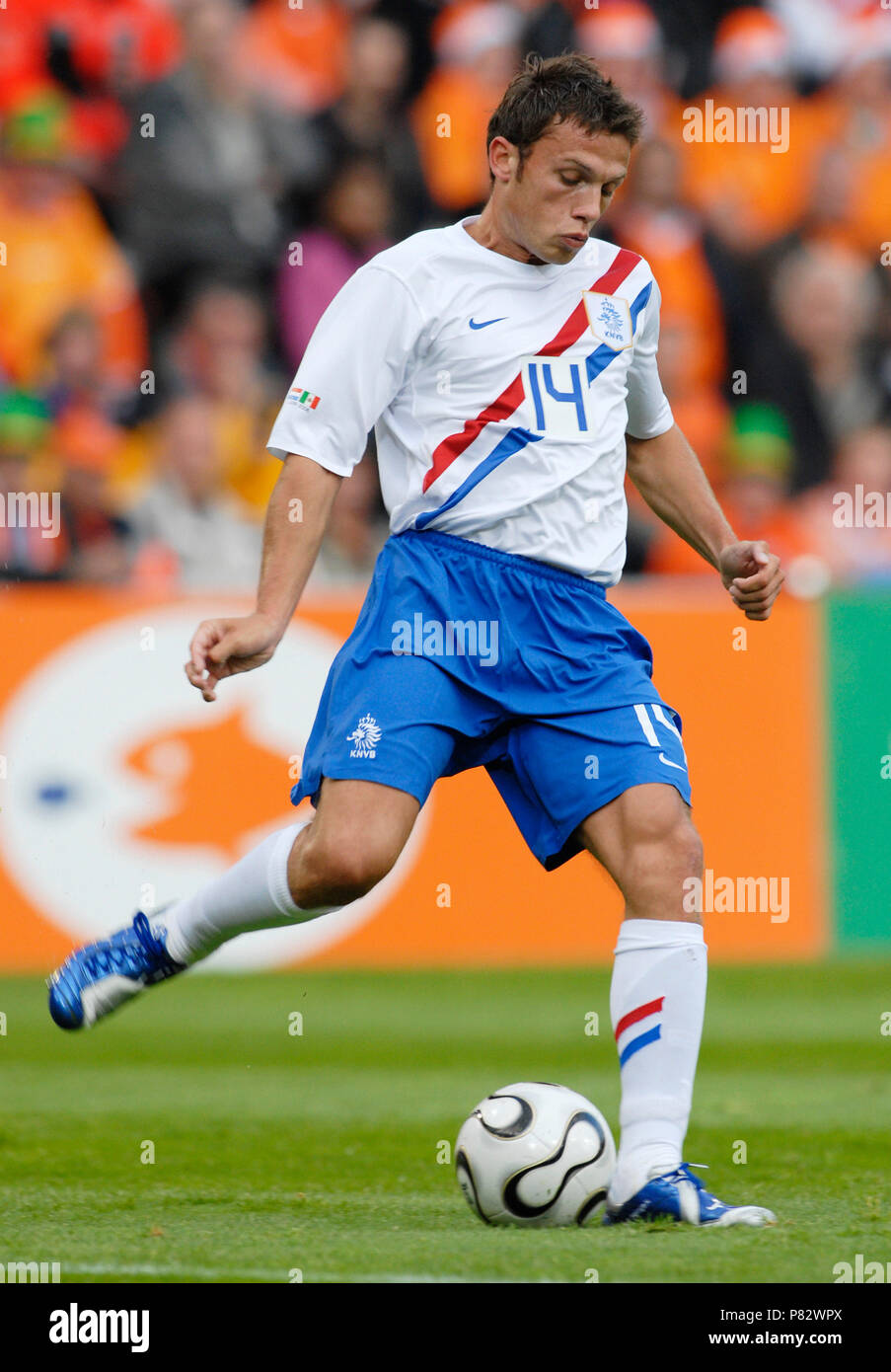 John heitinga hi-res stock photography and images - Alamy