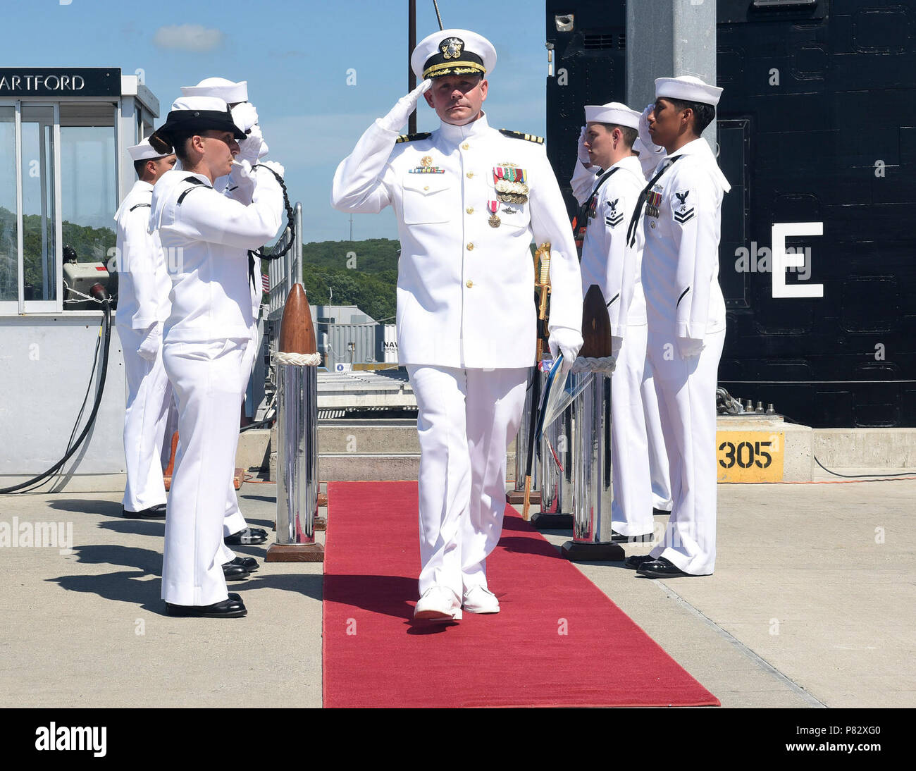 GROTON, Conn. (Aug. 5, July 2016) Los Angeles class, fast-attack ...