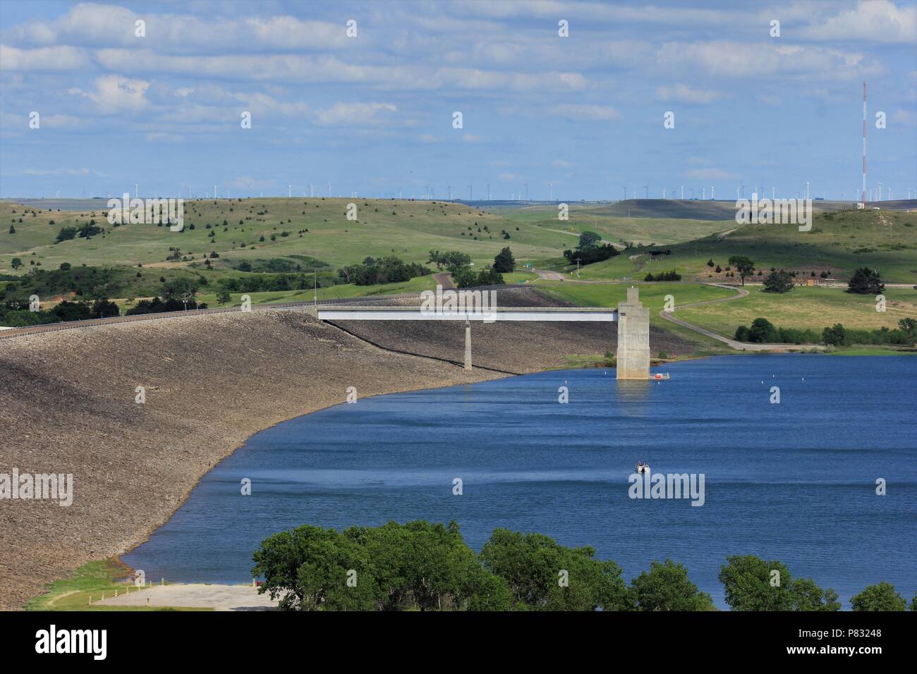 Wilson dam hi-res stock photography and images - Alamy