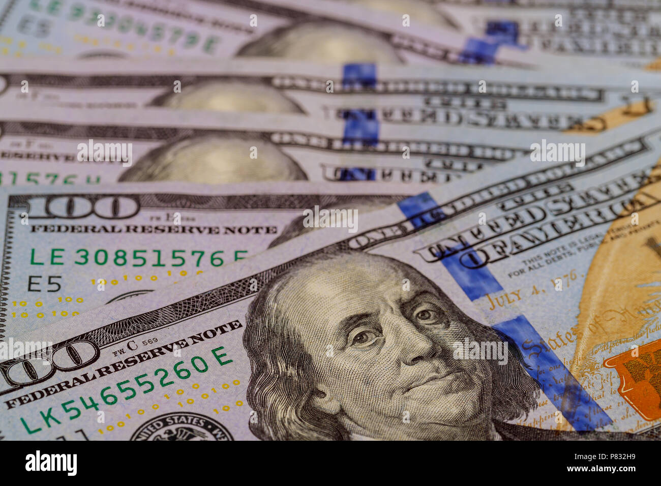 Us 100 bill security hi-res stock photography and images - Alamy