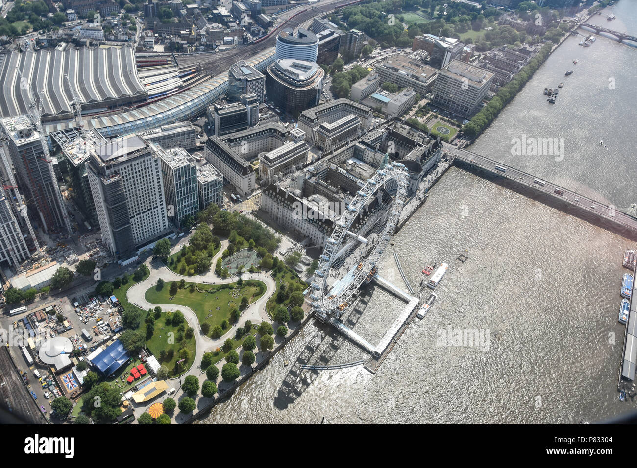 Kensington palace from above hi-res stock photography and images - Alamy