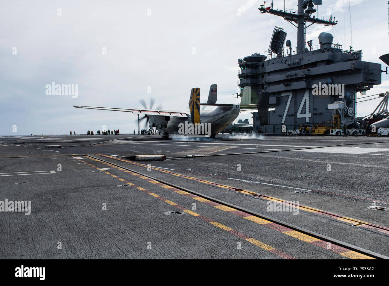 Fleet logistics combat support squadron hi-res stock photography and ...