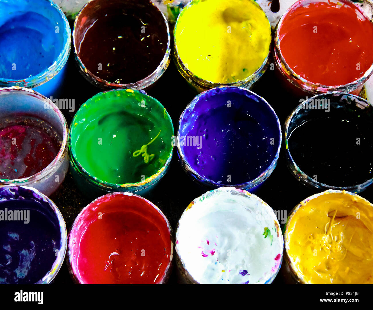 Paint inside hi-res stock photography and images - Alamy