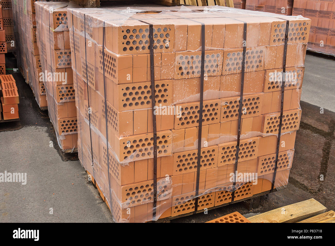 Packed clay wall hi-res stock photography and images - Alamy