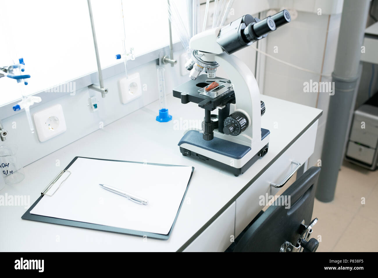 Interior microscope hi-res stock photography and images - Alamy
