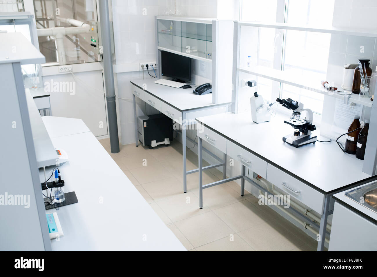 Empty Modern Laboratory Stock Photo - Alamy