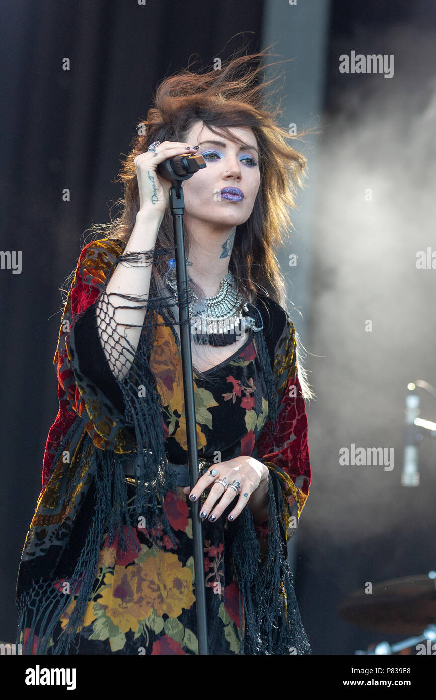Dorothy martin hi-res stock photography and images - Alamy