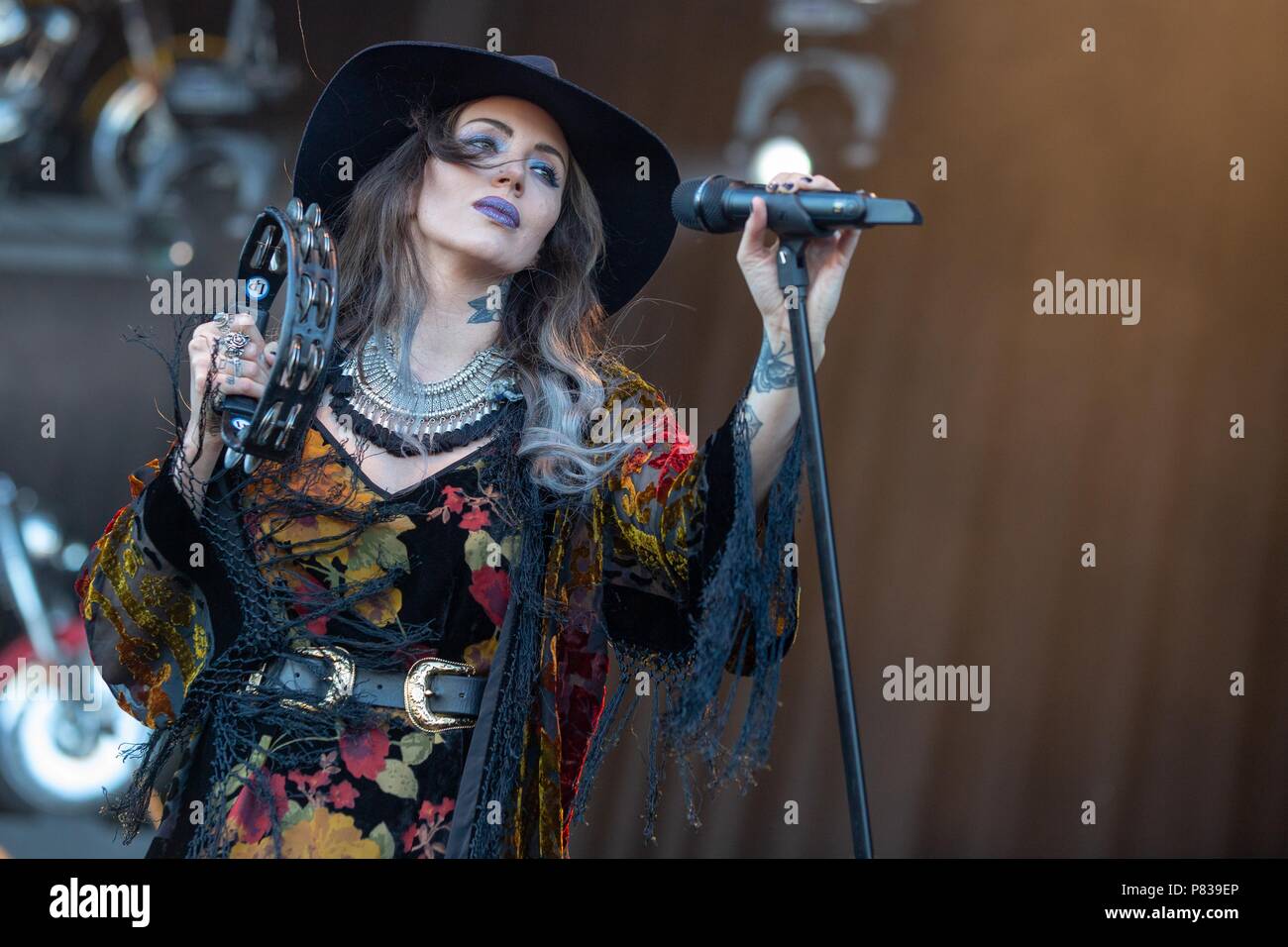 Dorothy martin hi-res stock photography and images - Alamy