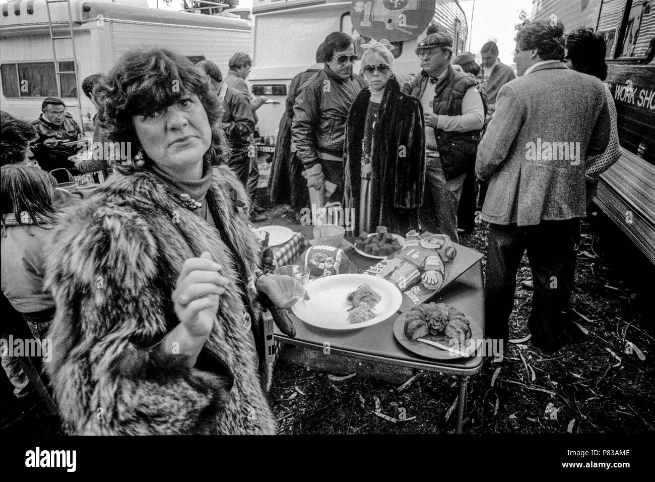 Stanford, California, USA. 20th Jan, 1985. 49ers fans live it up at the ...