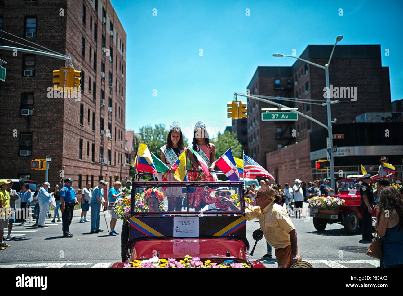 New York, USA. 8th July 2018. Arrival of the Queens Hispanic Parade at ...