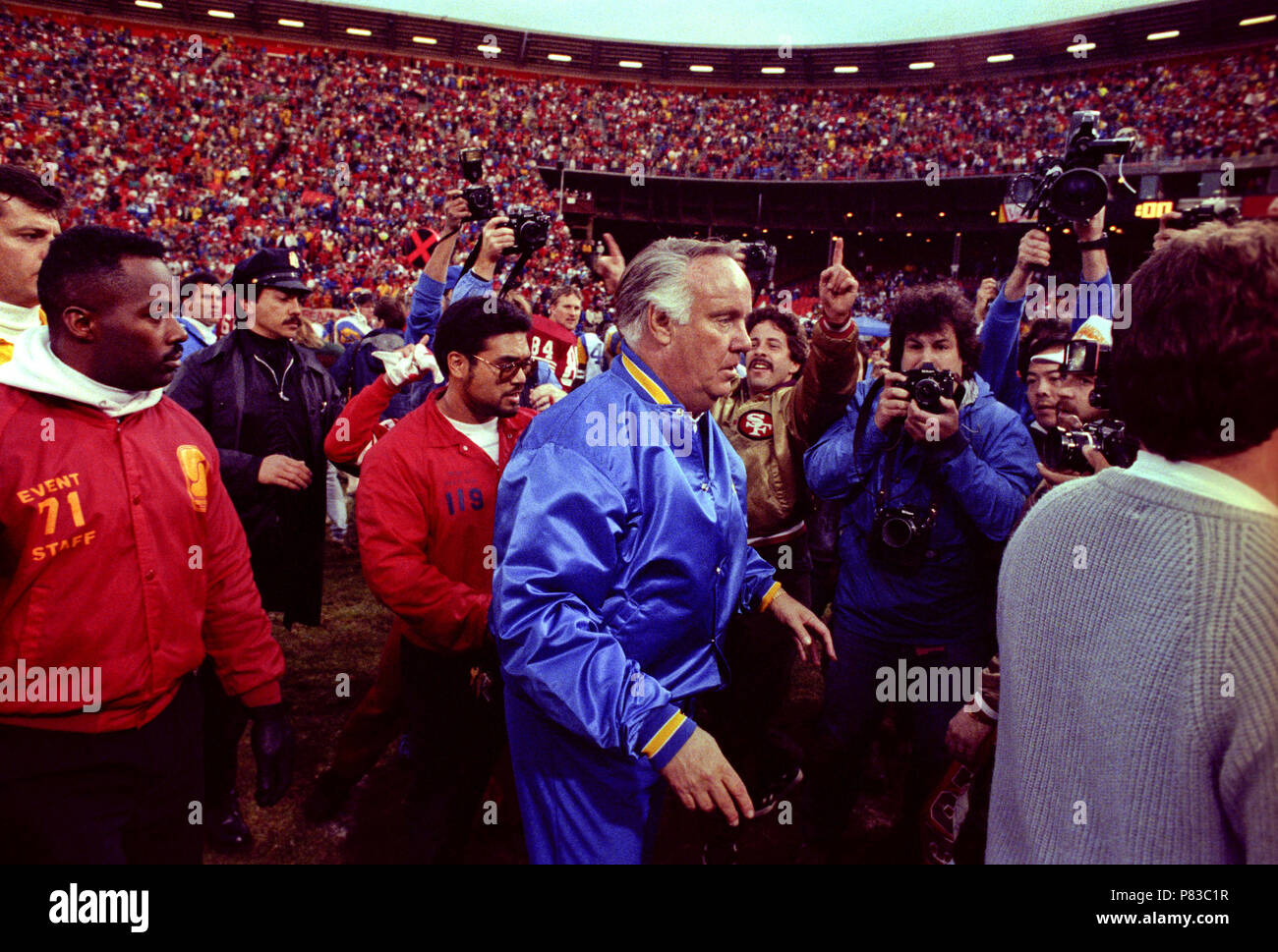 San Francisco, California, USA. 14th Jan, 1990. San Francisco 49ers vs ...