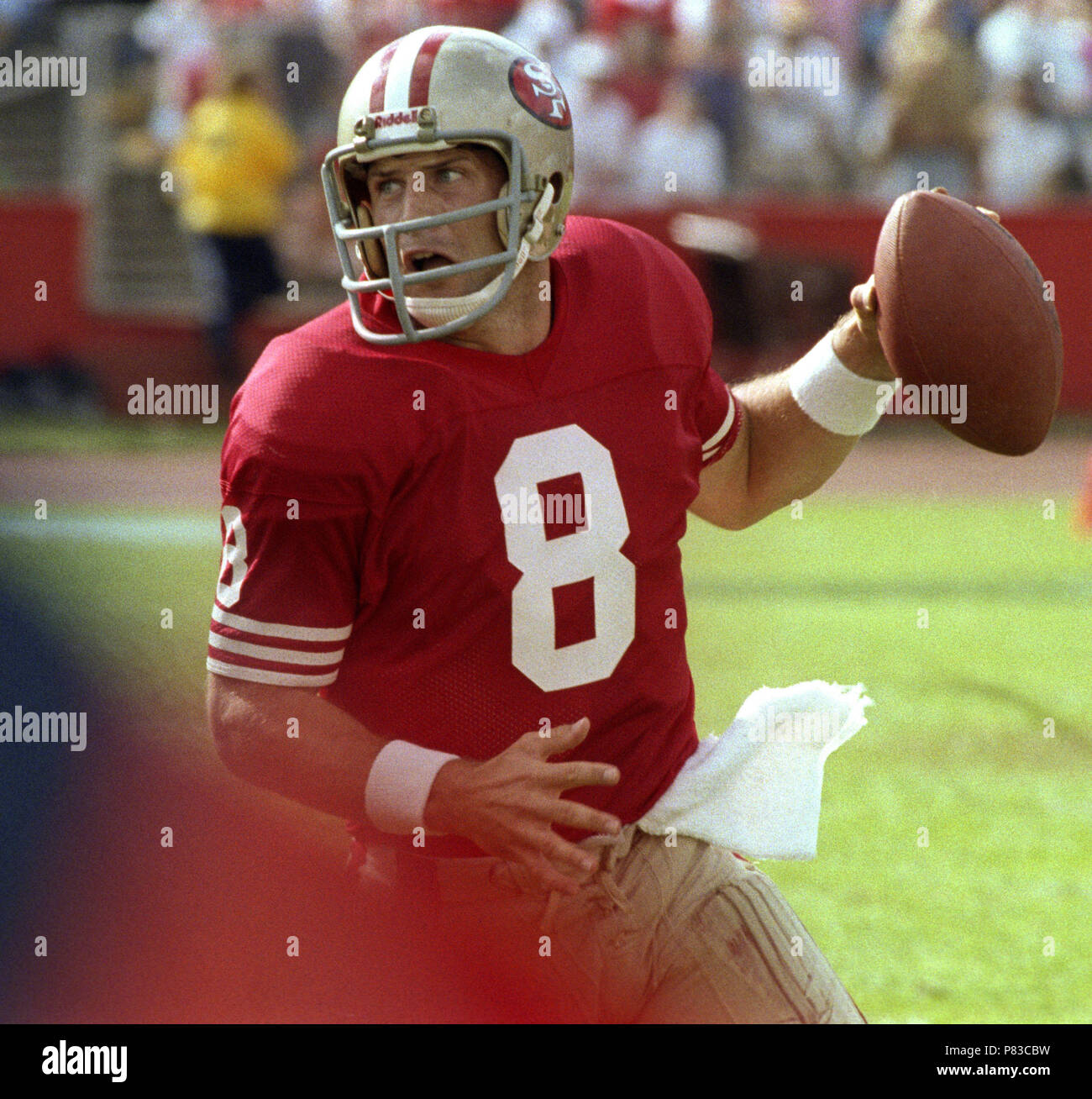 Quarterback steve young san francisco hi-res stock photography and ...
