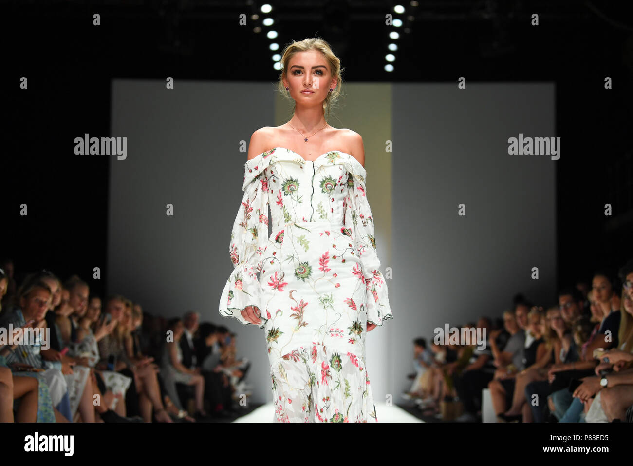 Julia wulf hi-res stock photography and images - Alamy