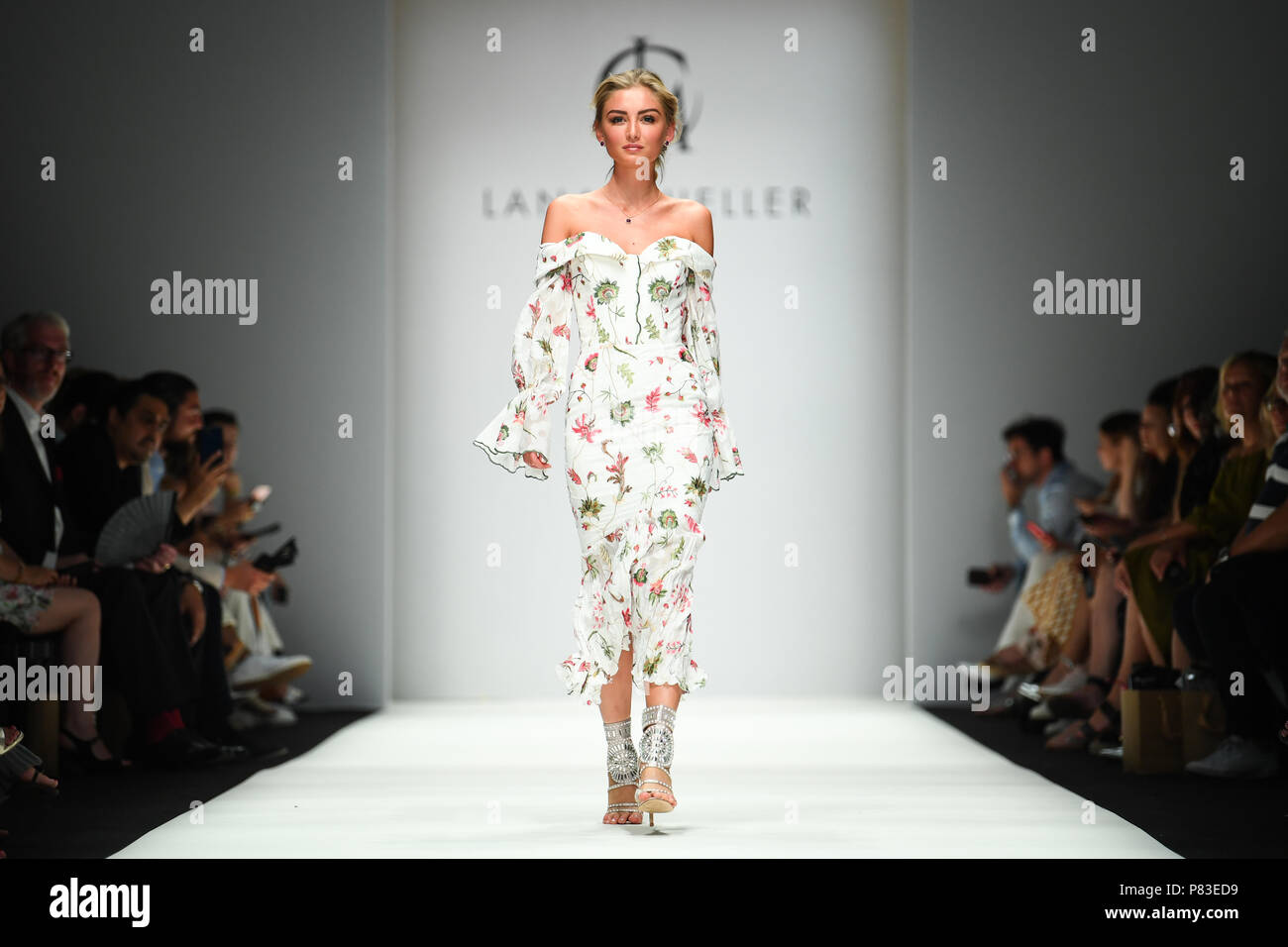 Julia wulf hi-res stock photography and images - Alamy