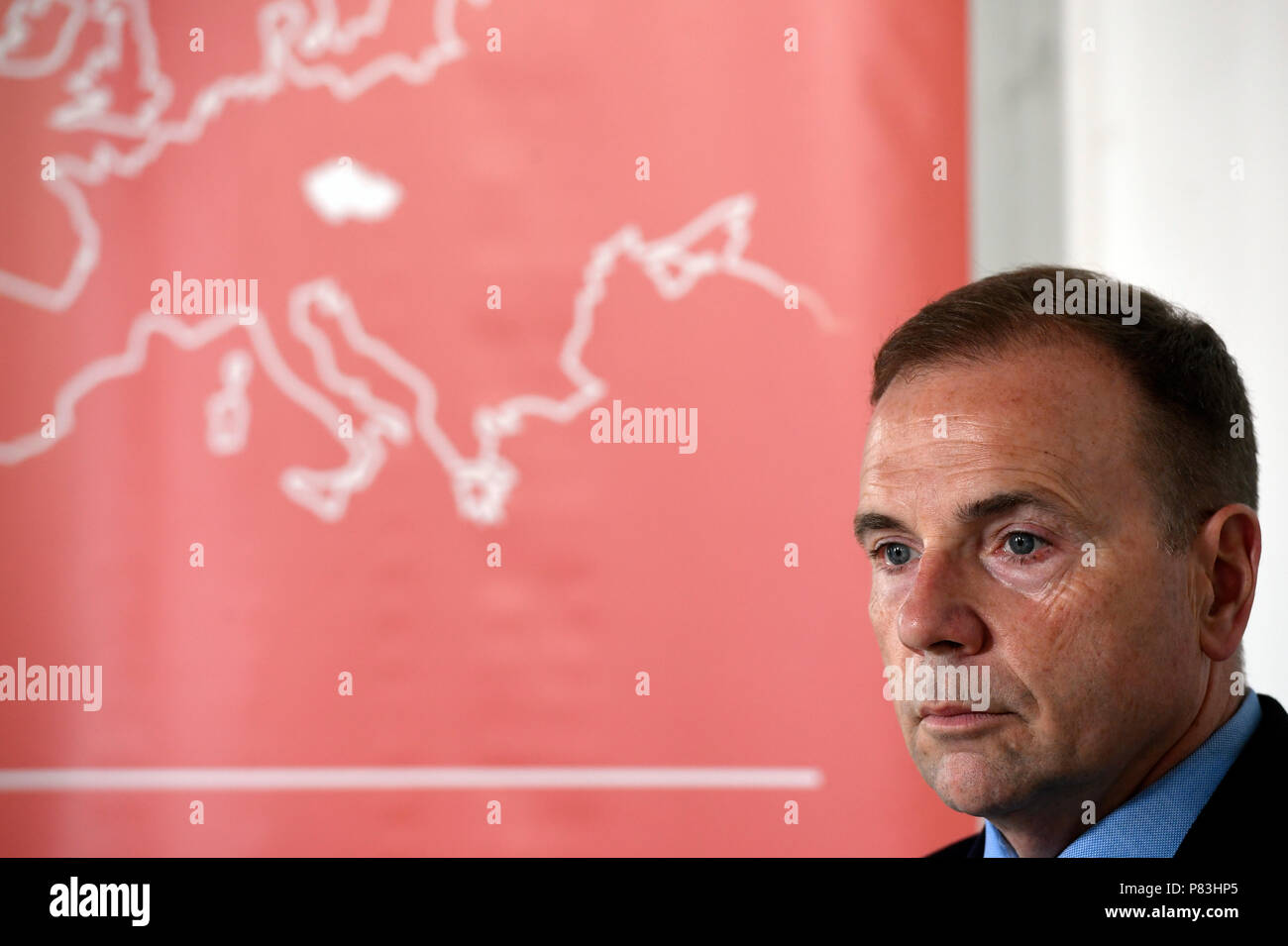 Lieutenant-General Ben Hodges, former commander of U.S. military in ...