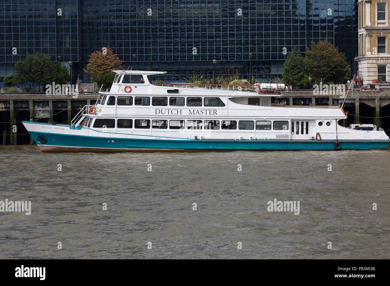 1976 uk sun hi-res stock photography and images - Alamy