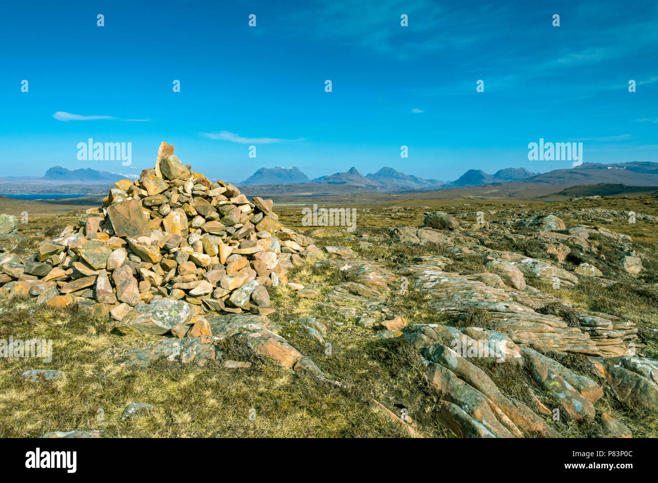 Sutherland scottish mountains hi-res stock photography and images - Alamy