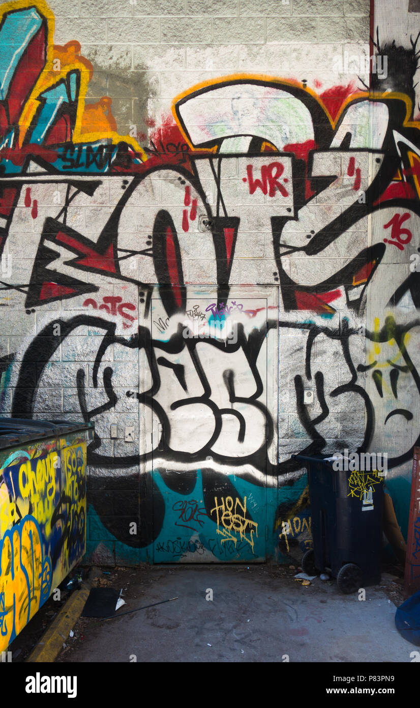 Graffiti alley hi-res stock photography and images - Alamy