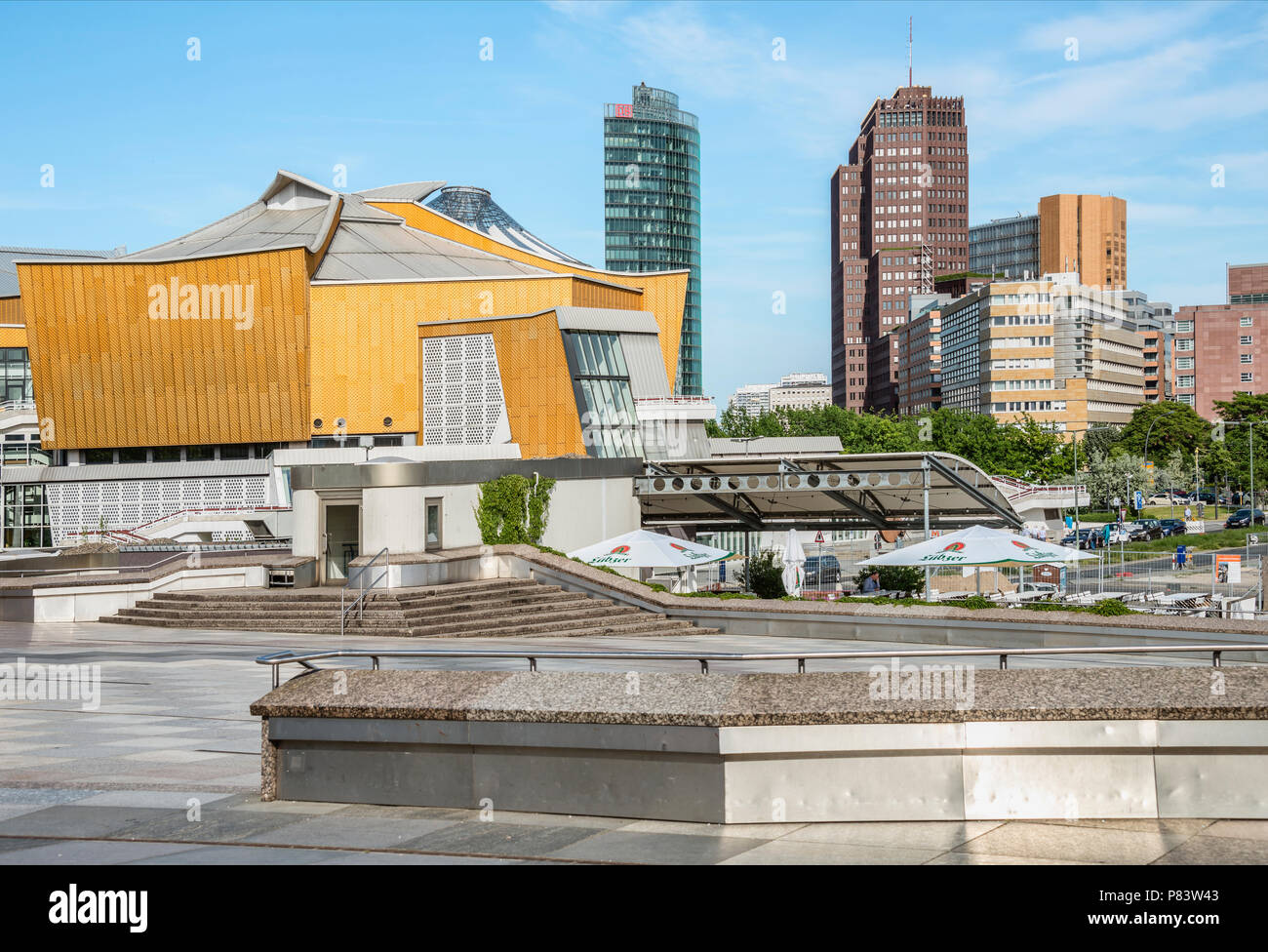 Berlin Philharmonie Concert Hall Stock Photos & Berlin Philharmonie ...