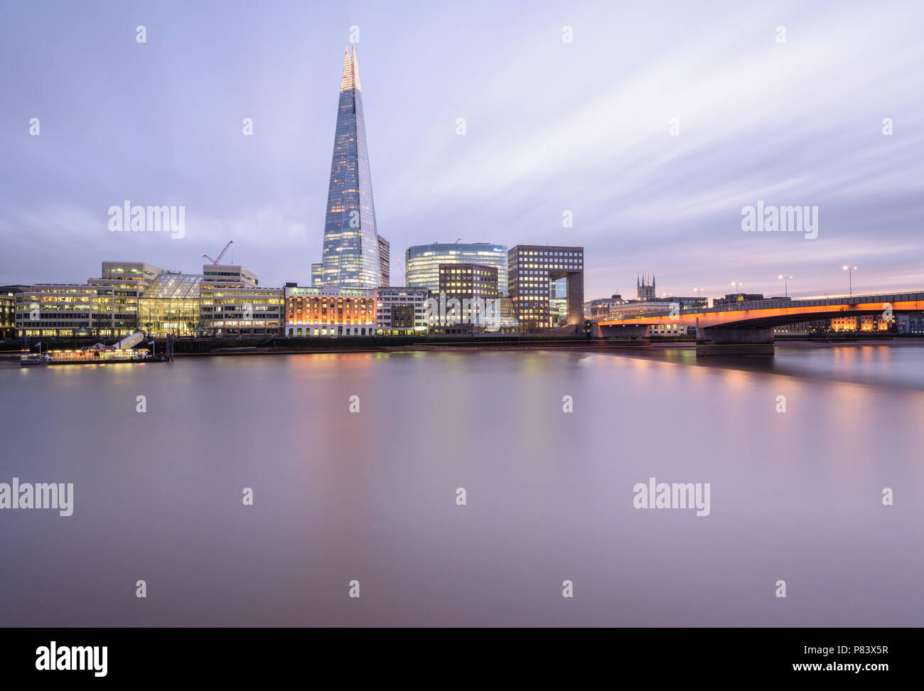 View shard sunset hi-res stock photography and images - Alamy