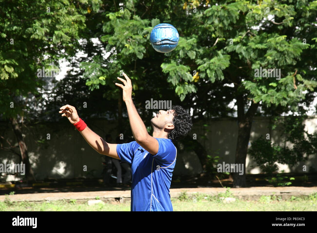 College students soccer park hi-res stock photography and images - Alamy