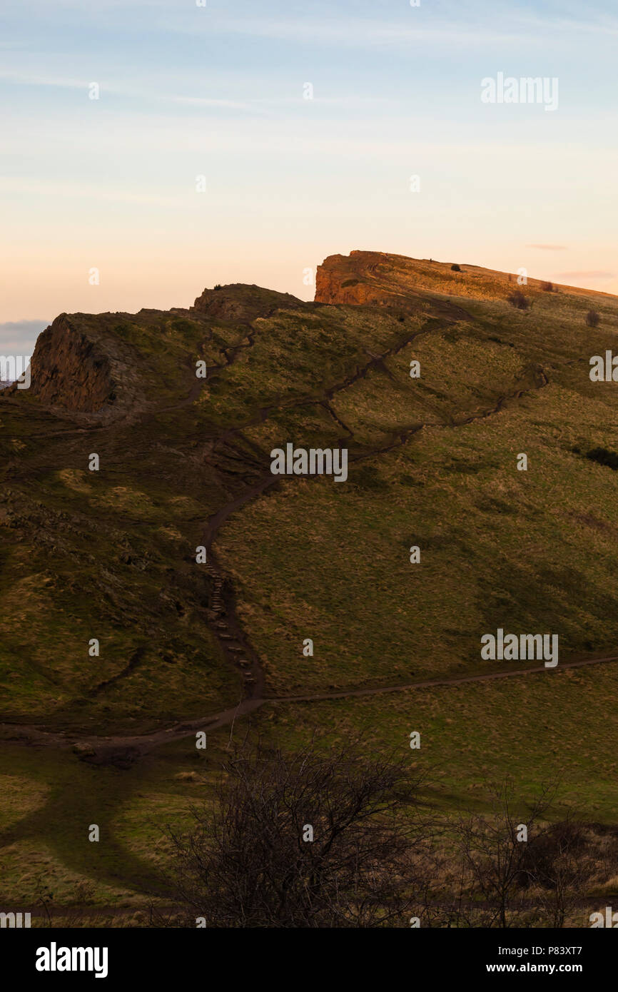 Landscape view of the Arthur Seat and Holyrood Park in Edinburgh ...