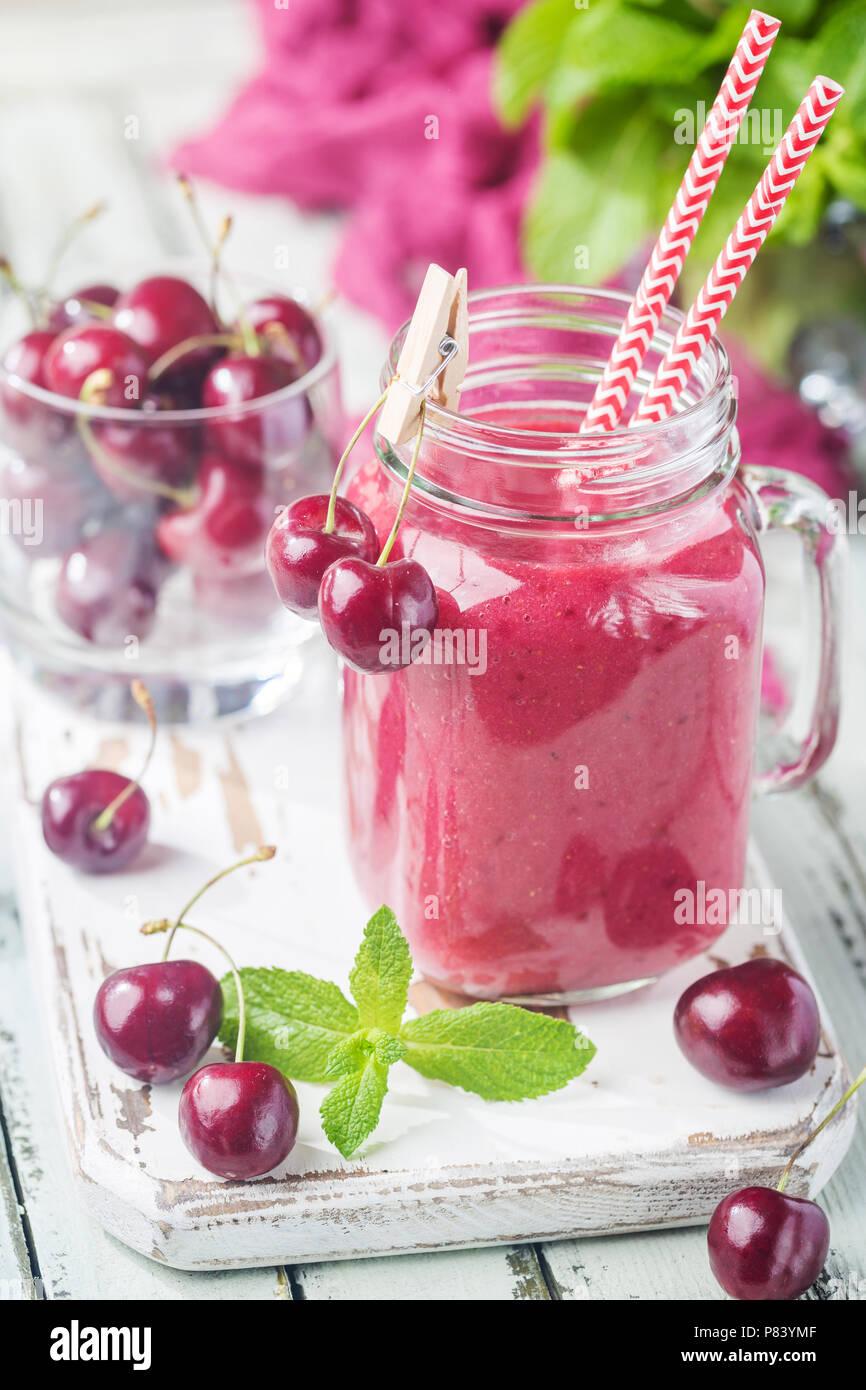 Healthy cherry smoothie Stock Photo - Alamy