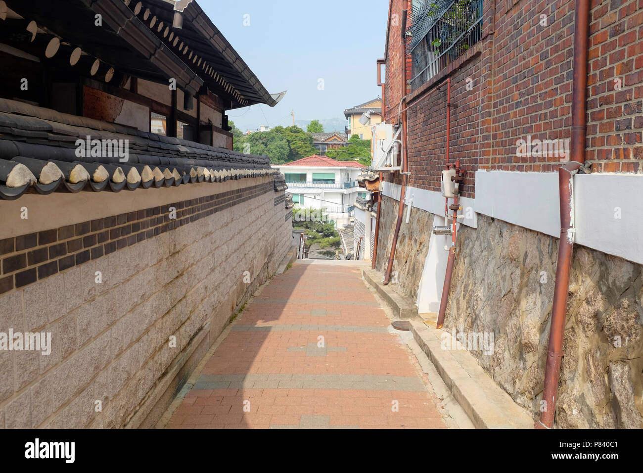 Joseon dynasty korean architecture hi-res stock photography and images ...