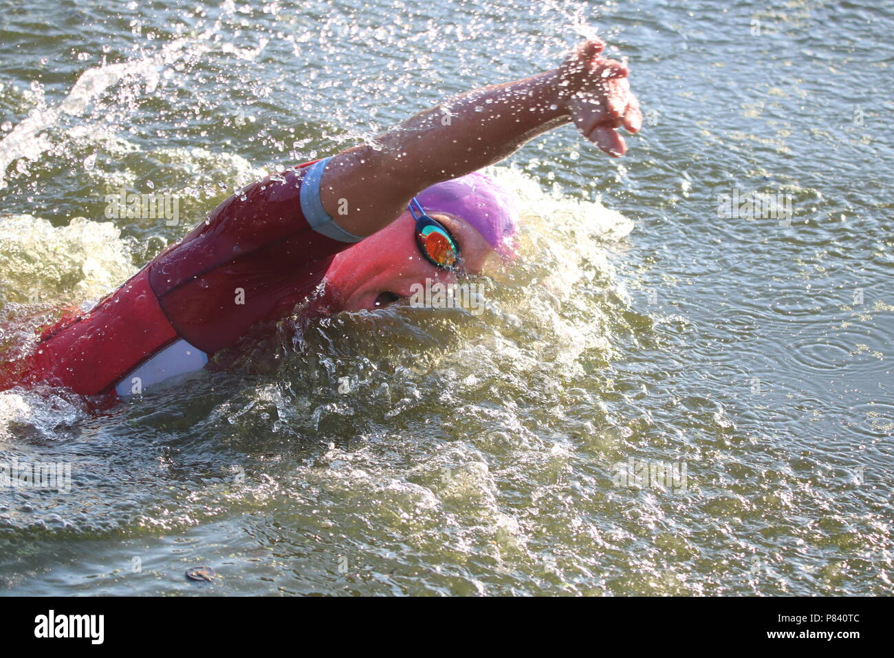 Swimmer crawl hi-res stock photography and images - Alamy