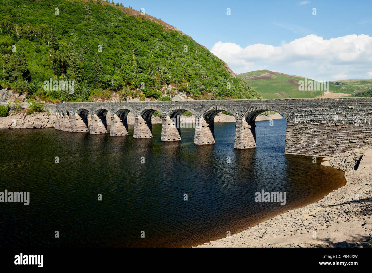 The garreg ddu dam hi-res stock photography and images - Alamy