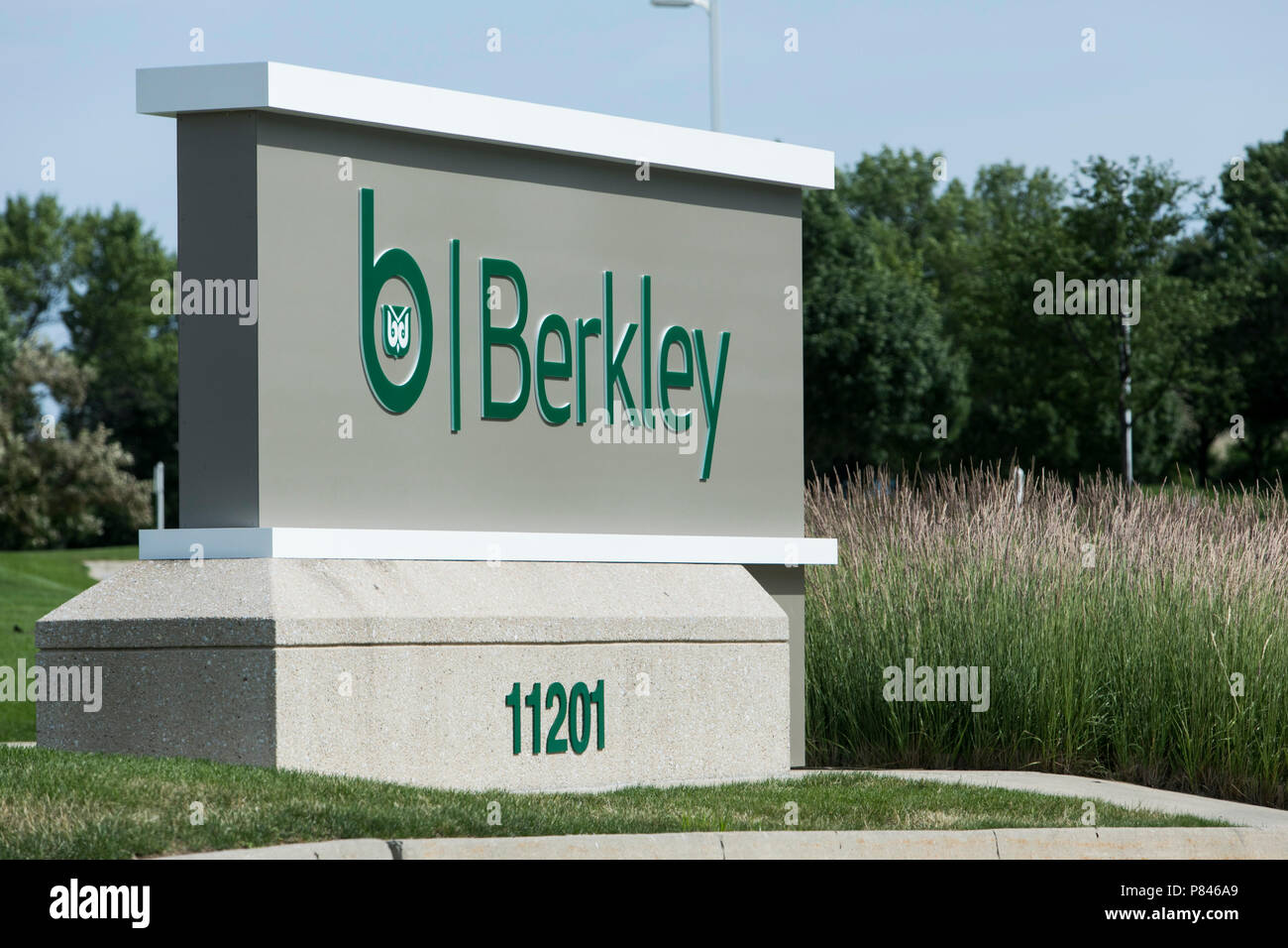 Wr berkley logo hi-res stock photography and images - Alamy