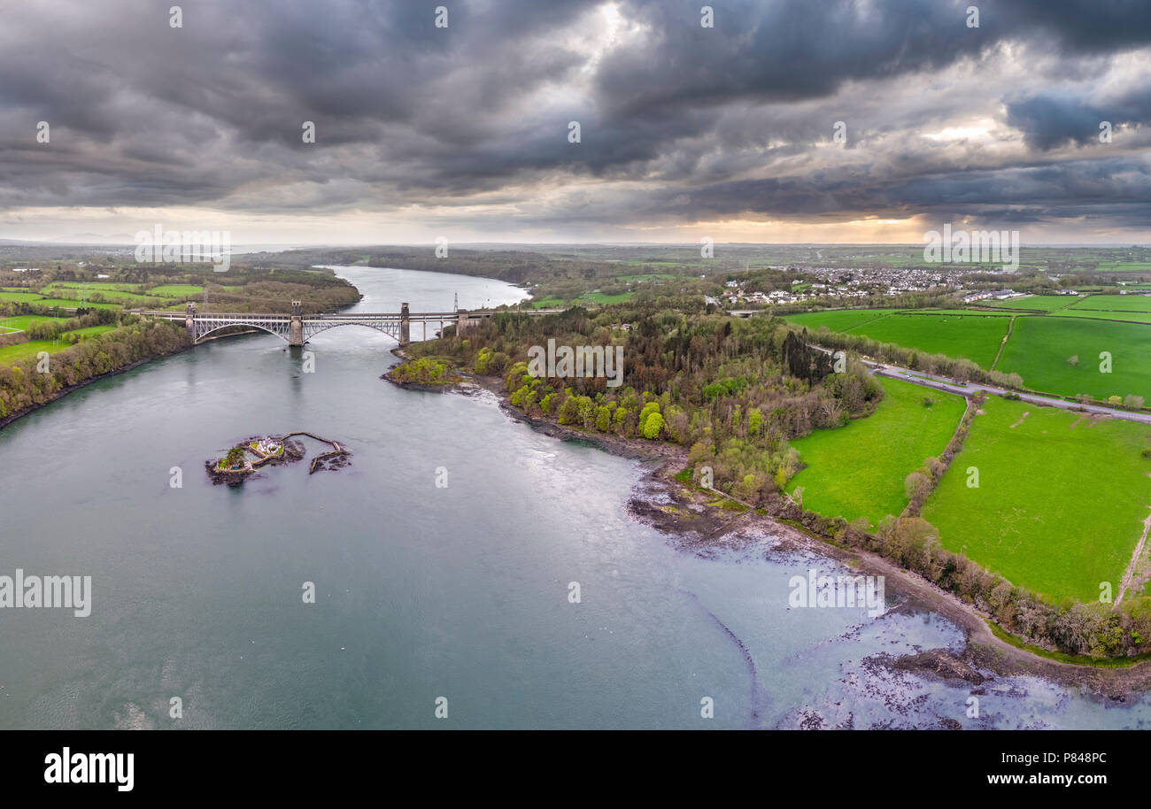 Robert Stephenson Britannia Bridge carries road and railway across the ...