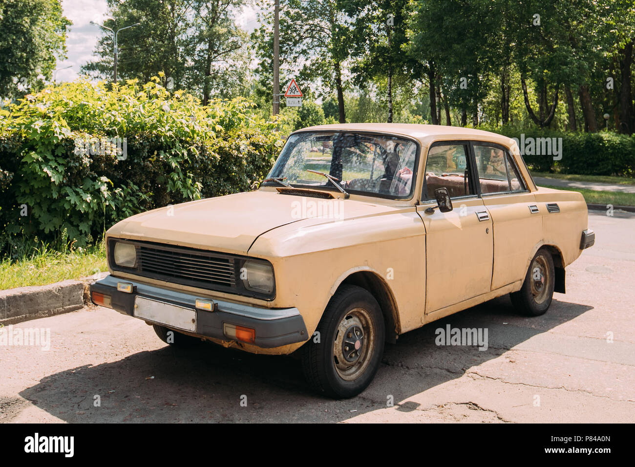 Old sedan hi-res stock photography and images - Alamy