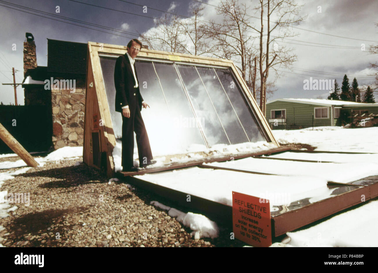 John Keyes, president of International Solarthermics Corporation, shown ...