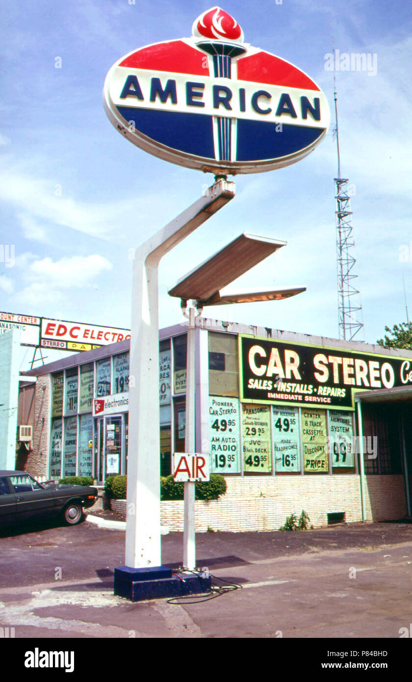 Hylan boulevard hi-res stock photography and images - Alamy