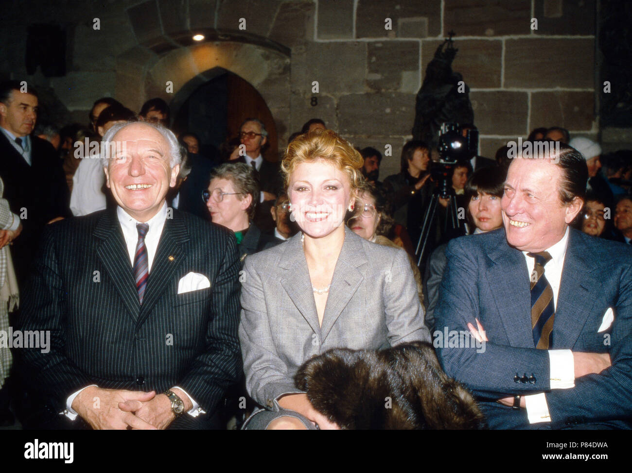 Walter Scheel, Carmen Tita Cervera und Baron Hans Heinrich Thyssen ...